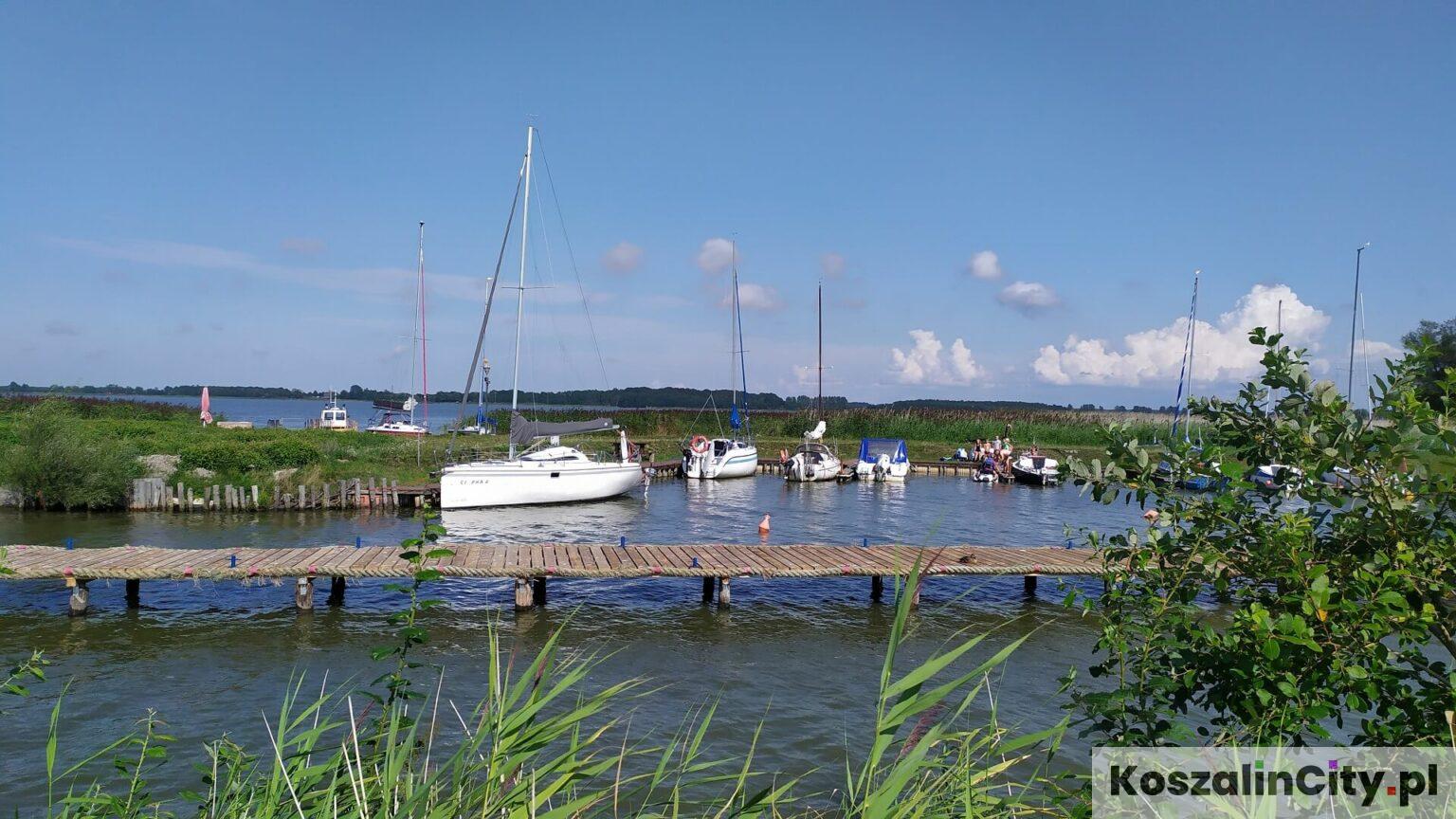 Jezioro Jamno - atrakcje, informacje i ciekawostki o Jamnie